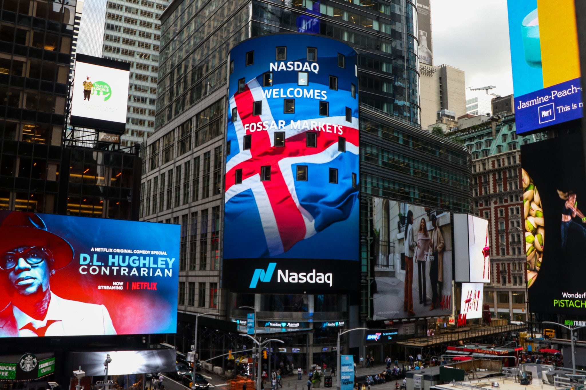 Fossar markaðir stærstir í mars | Fossar