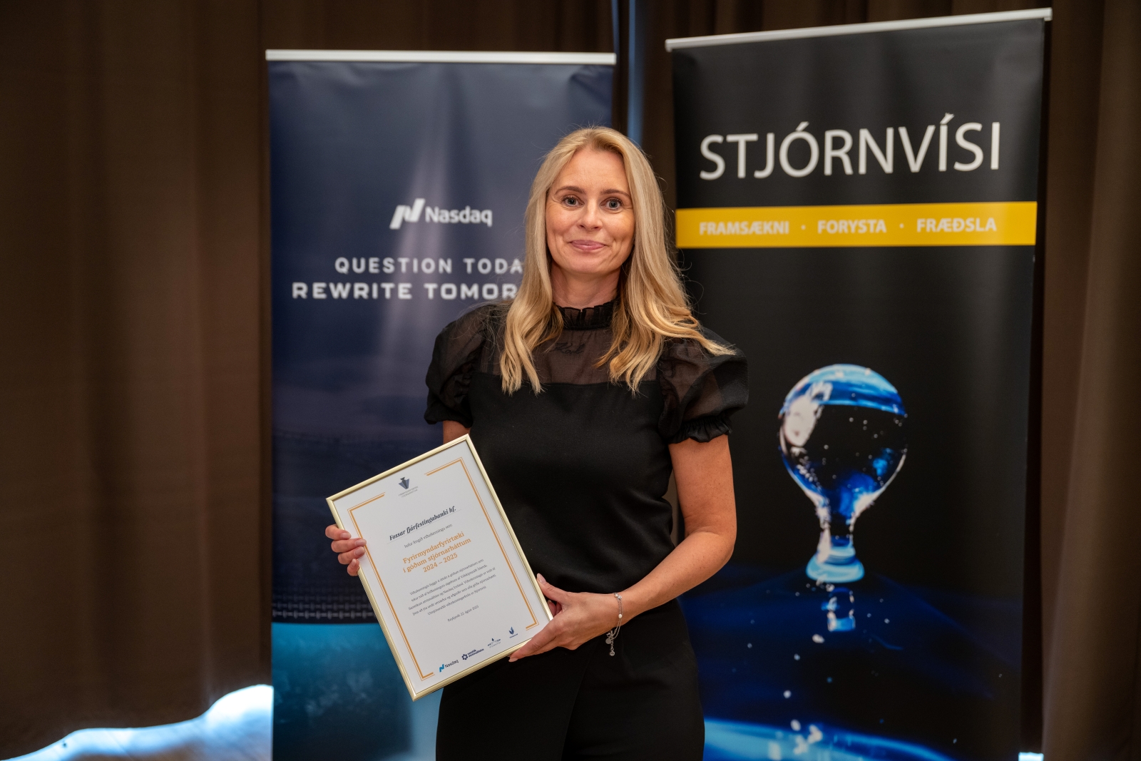 Fossar fyrirmyndarfyrirtæki í góðum stjórnarháttum 2025 | Fossar